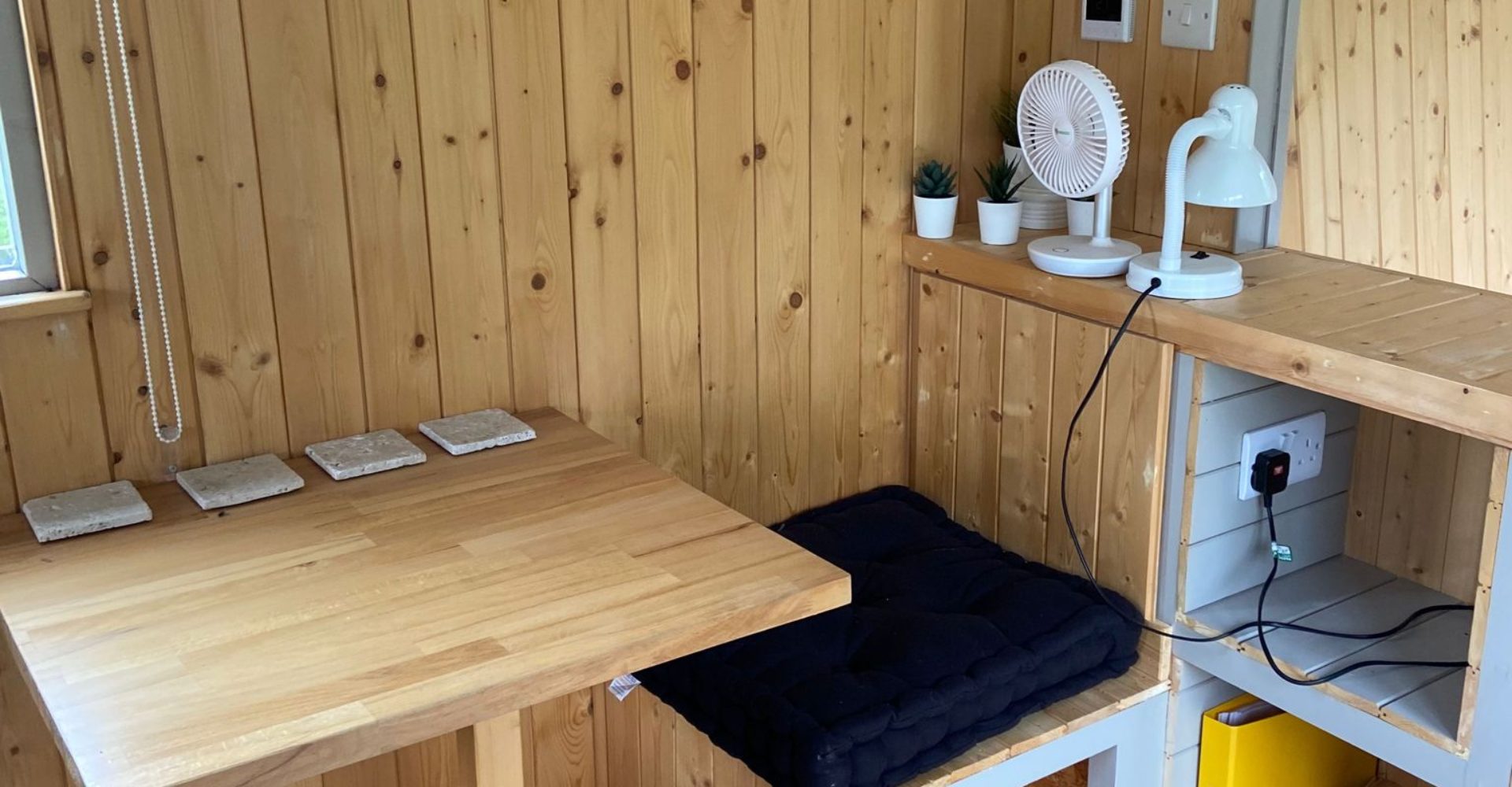 Shepherd Huts - Dower House Caravan & Leisure Park