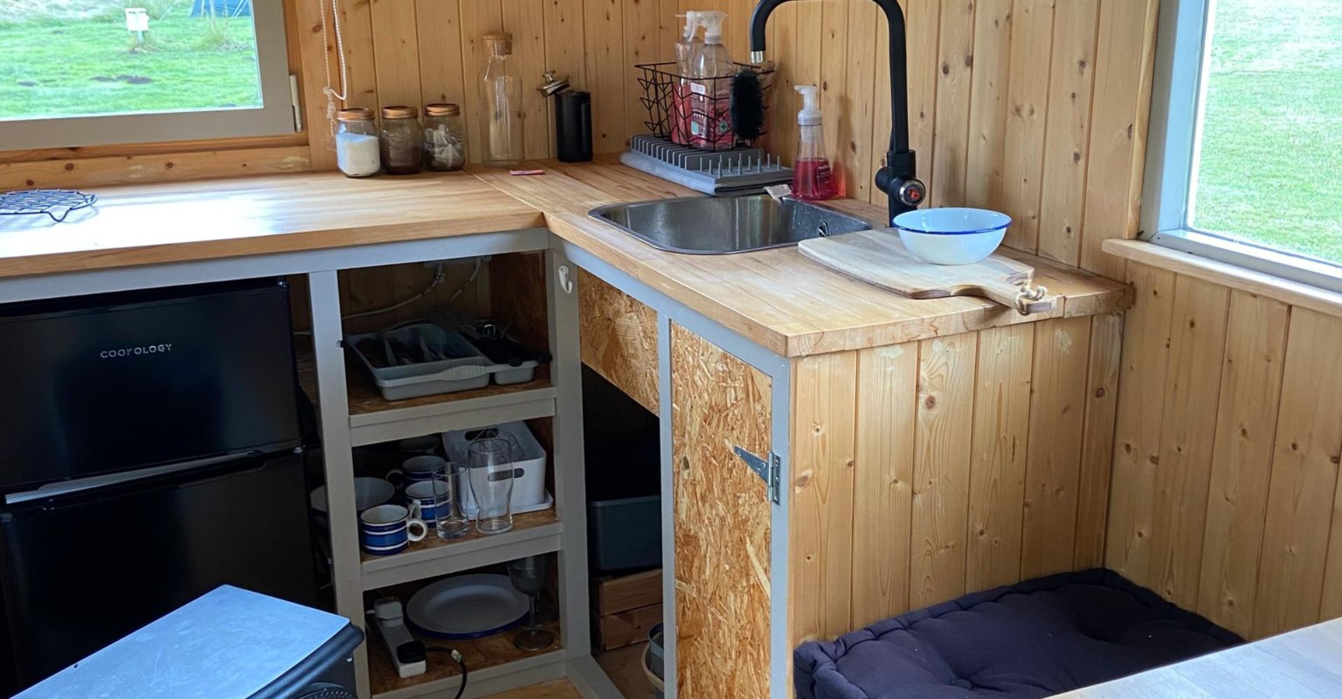 Shepherd Huts - Dower House Caravan & Leisure Park