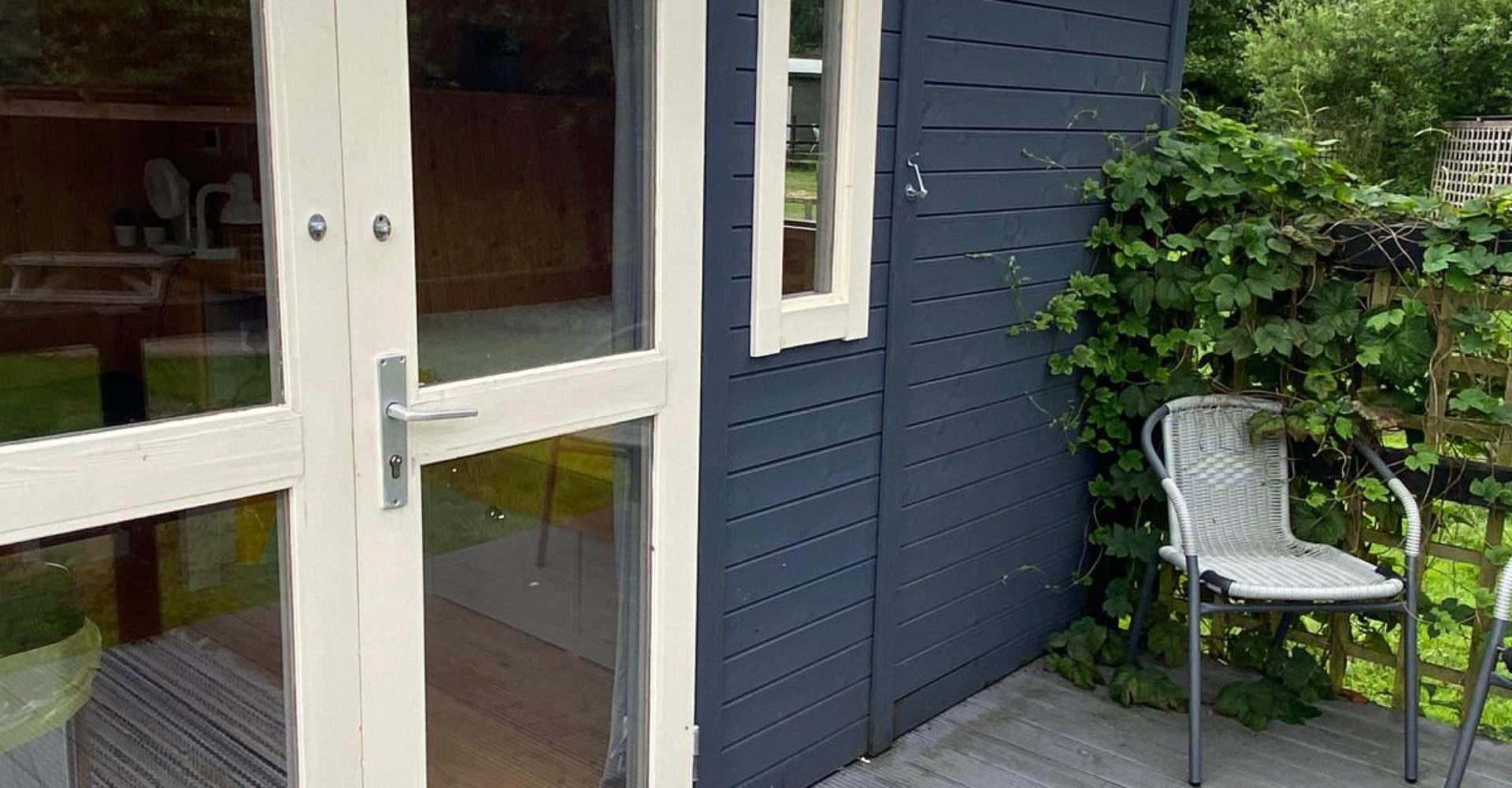 Shepherd Huts - Dower House Caravan & Leisure Park